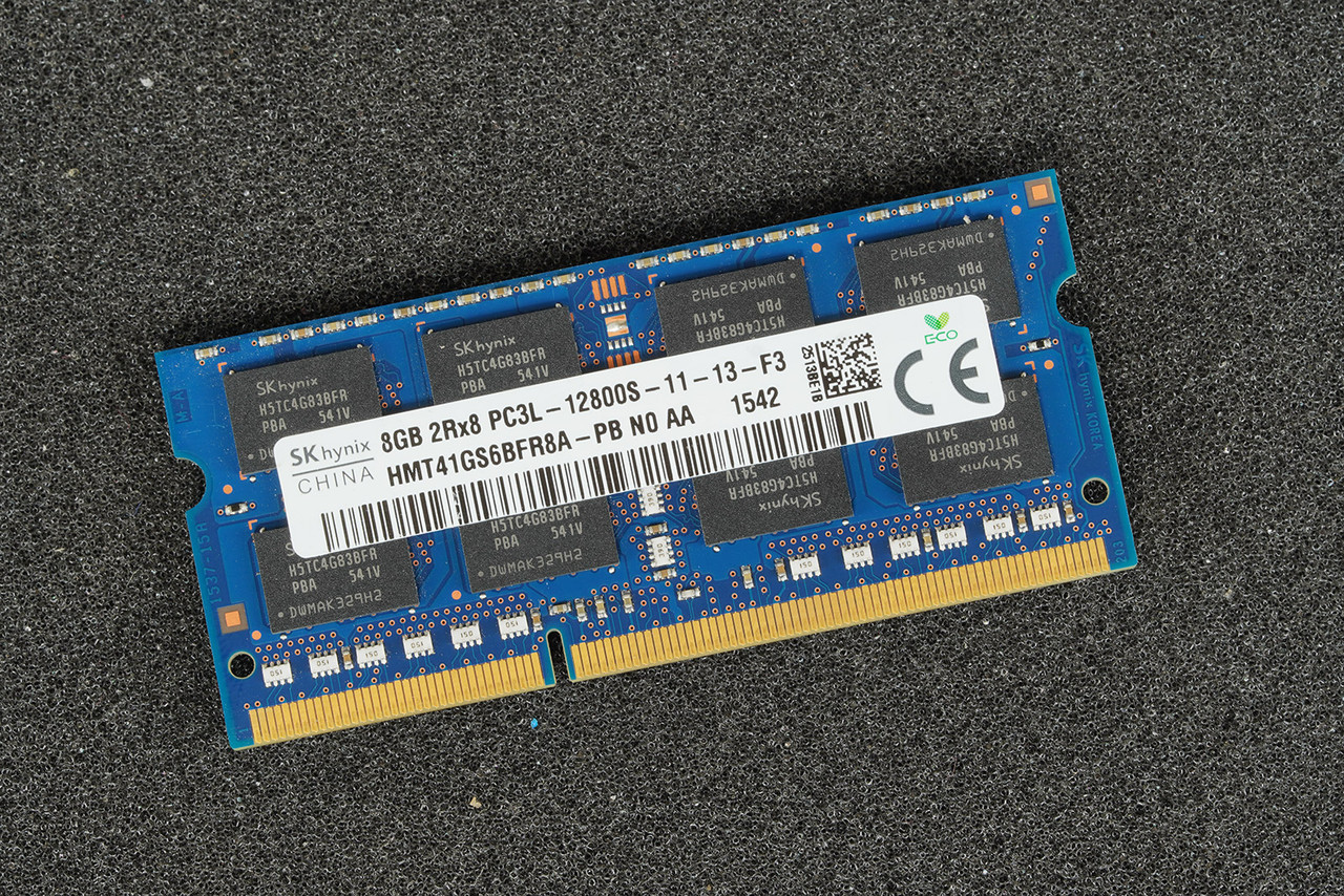 HMT41GS6BFR8A-PB SK Hynix 8GB PC3L-12800S-11-13-F3 SODIMM Memory RAM