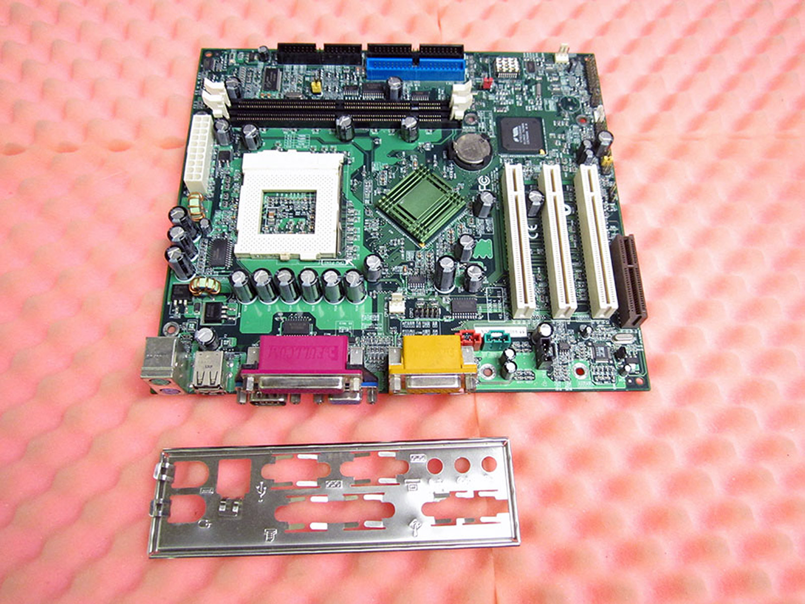 Aopen MX36LE Socket 370 Motherboard System Board