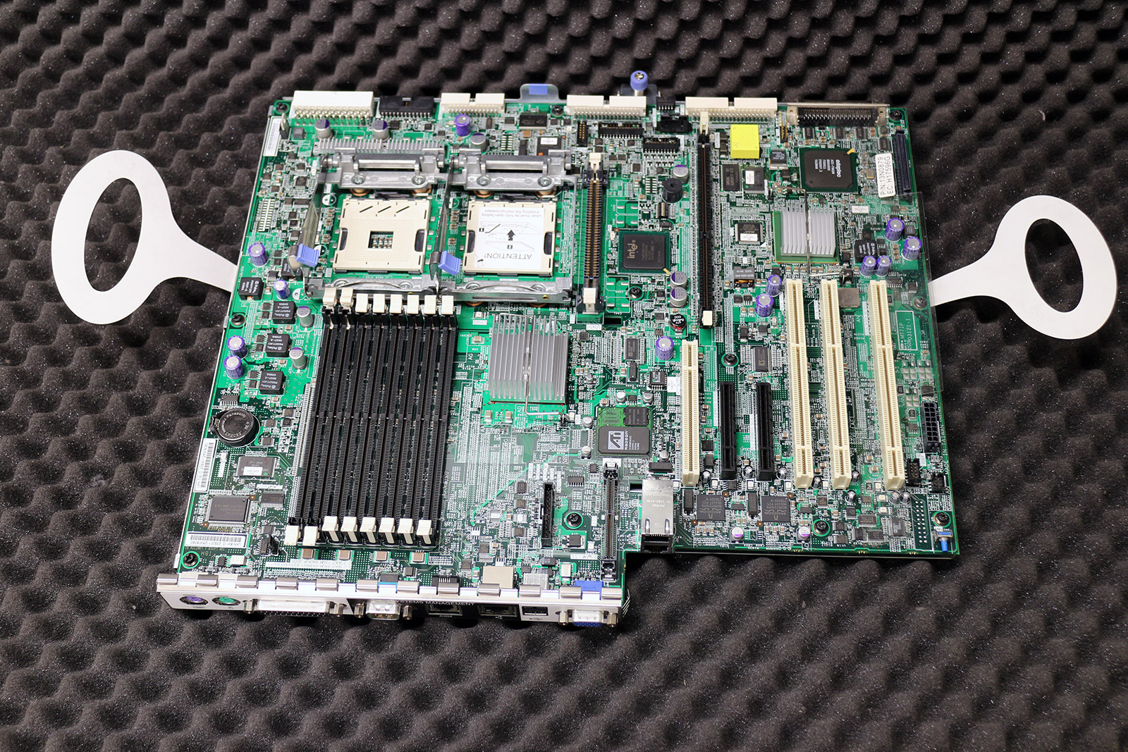 IBM FRU 32R1953 Motherboard xSeries X236 System Board