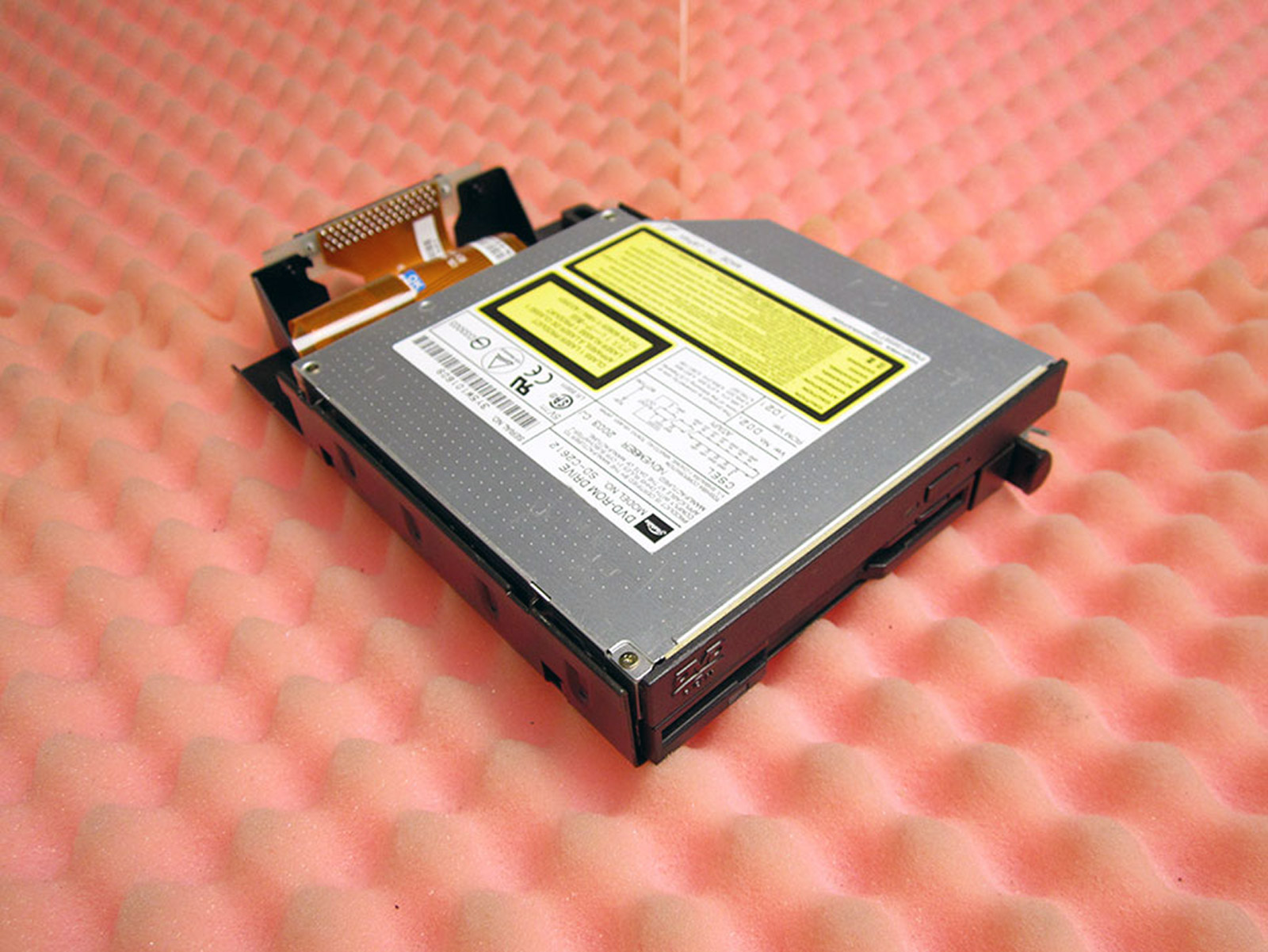 Dell PowerEdge 2650 DVD-Rom Floppy Disk Drive Module 5J043