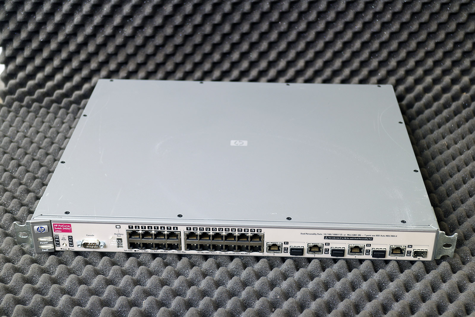 HP J4905A ProCurve Switch 3400 24-Port Managed Gigabit Ethernet Switch ...