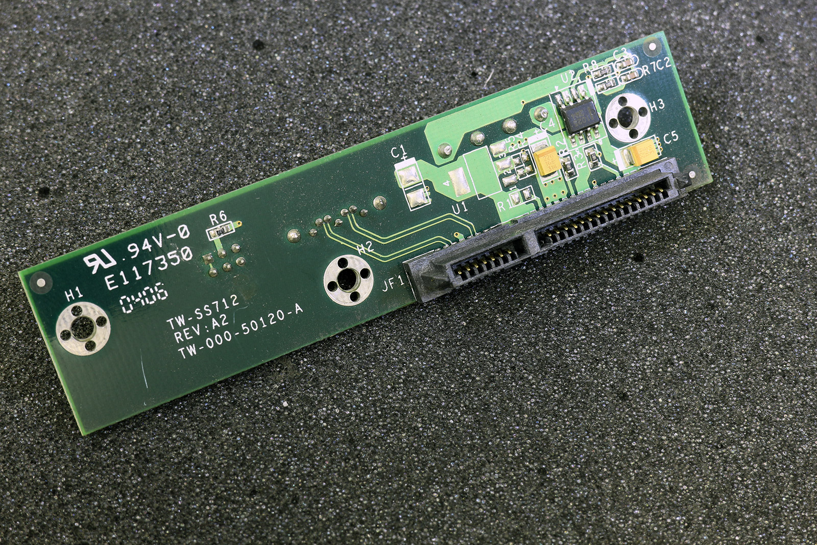 TW-SS712 SATA Backplane Board