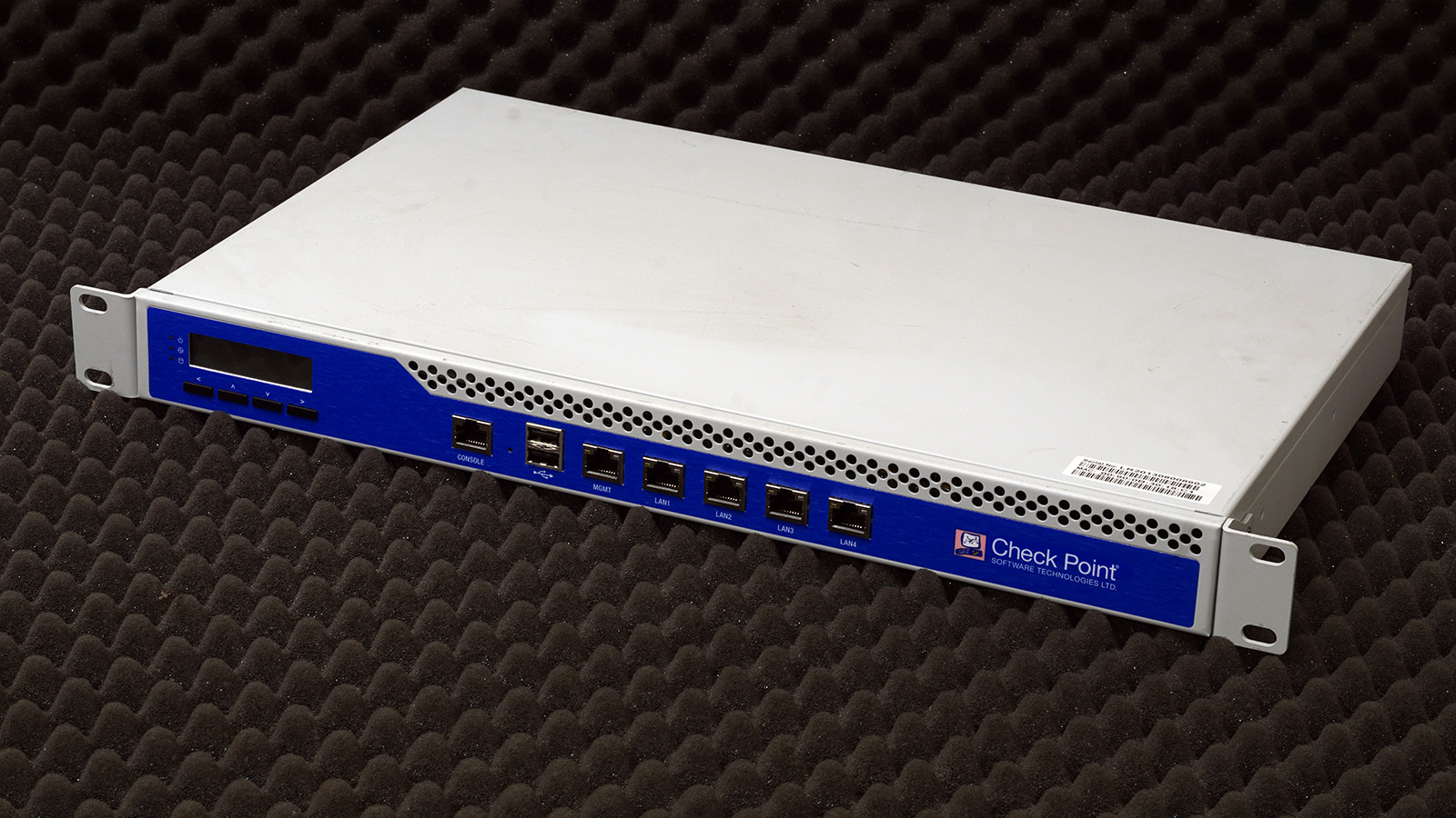 Checkpoint S-10 Smart-1 5 Security Appliance