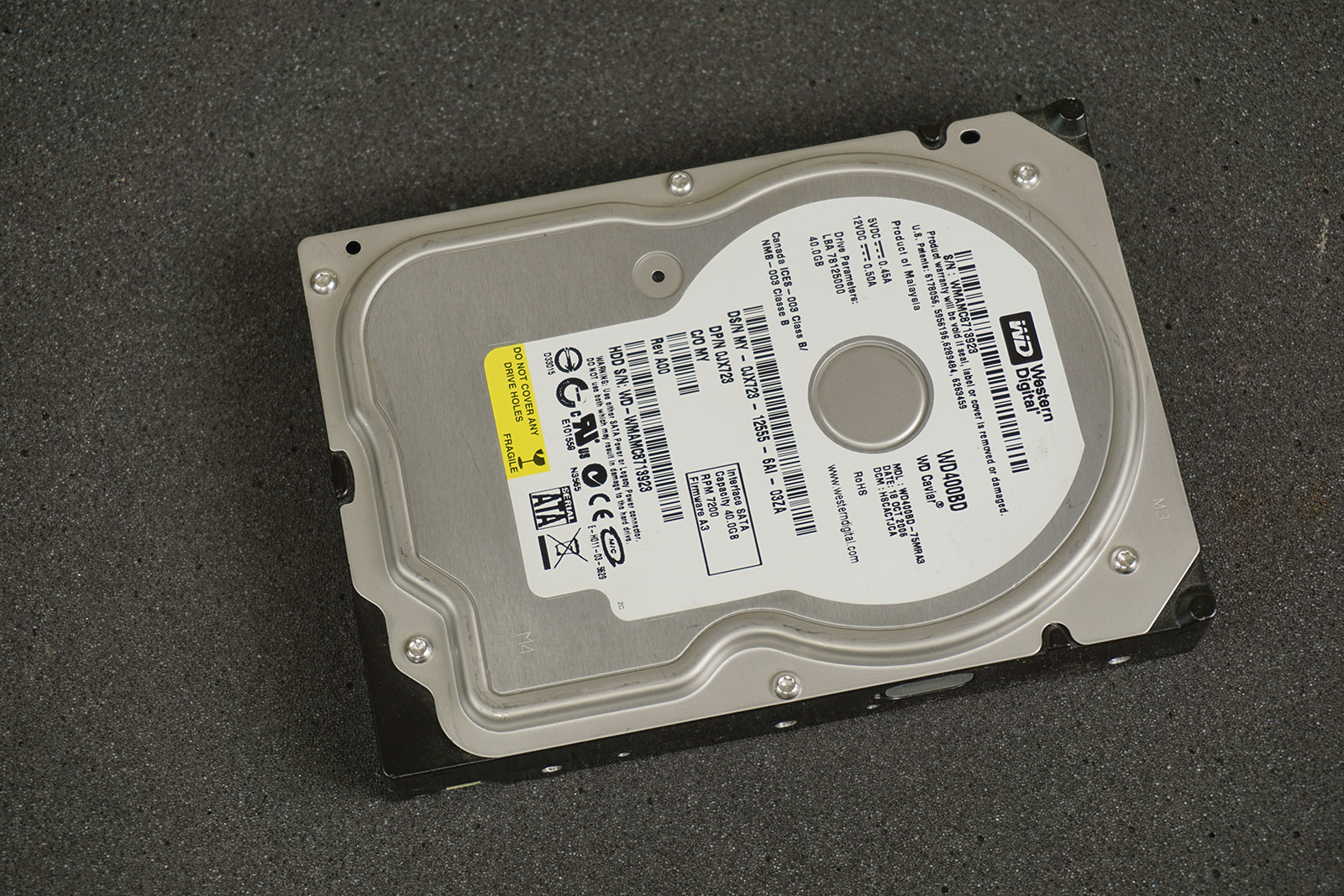 Western Digital WD400 WD Caviar 40GB SATA Hard Disk Drive WD400BD ...