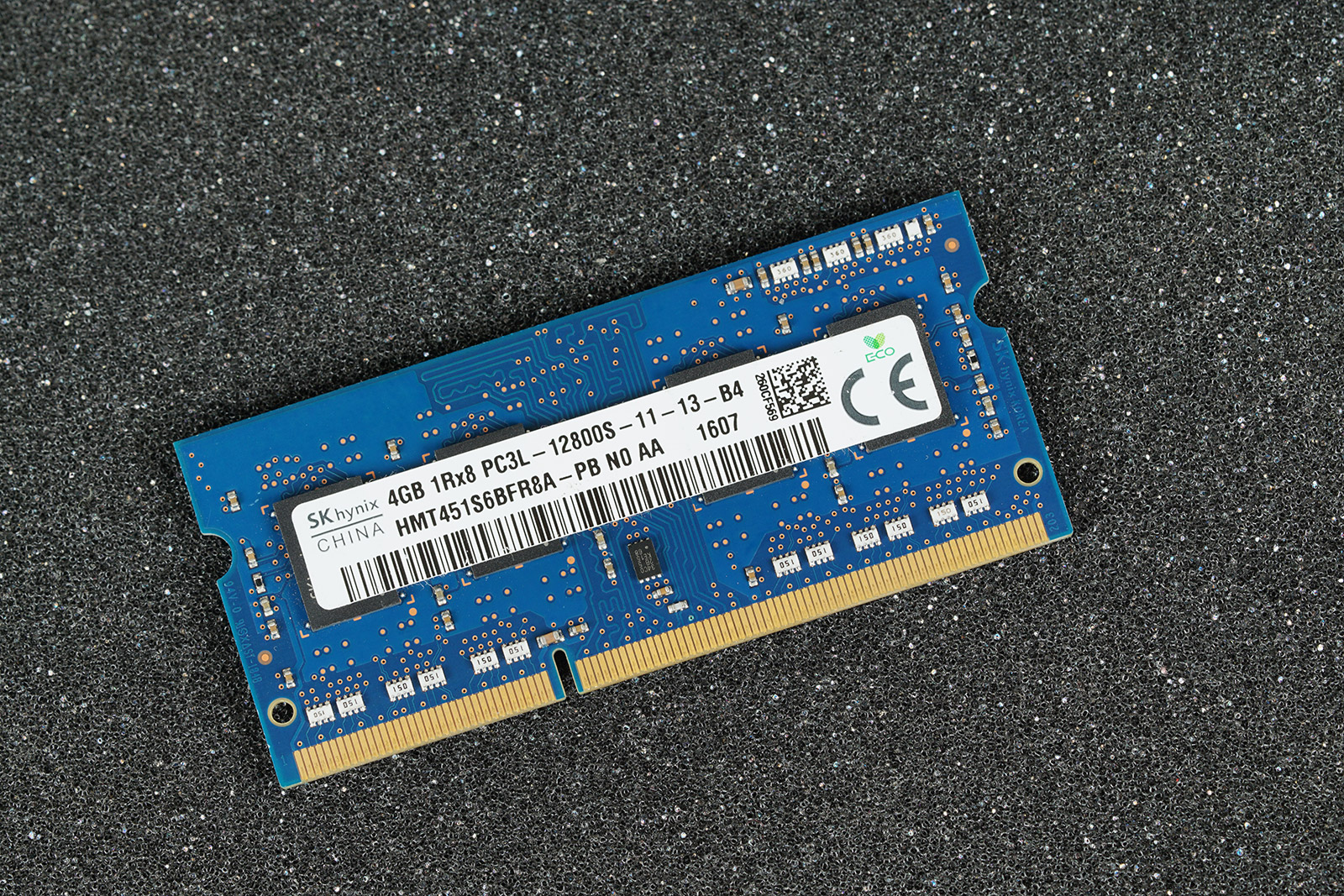 HMT451S6BFR8A-PB SK Hynix 4GB PC3L-12800S-11-13-B4 SODIMM Memory RAM