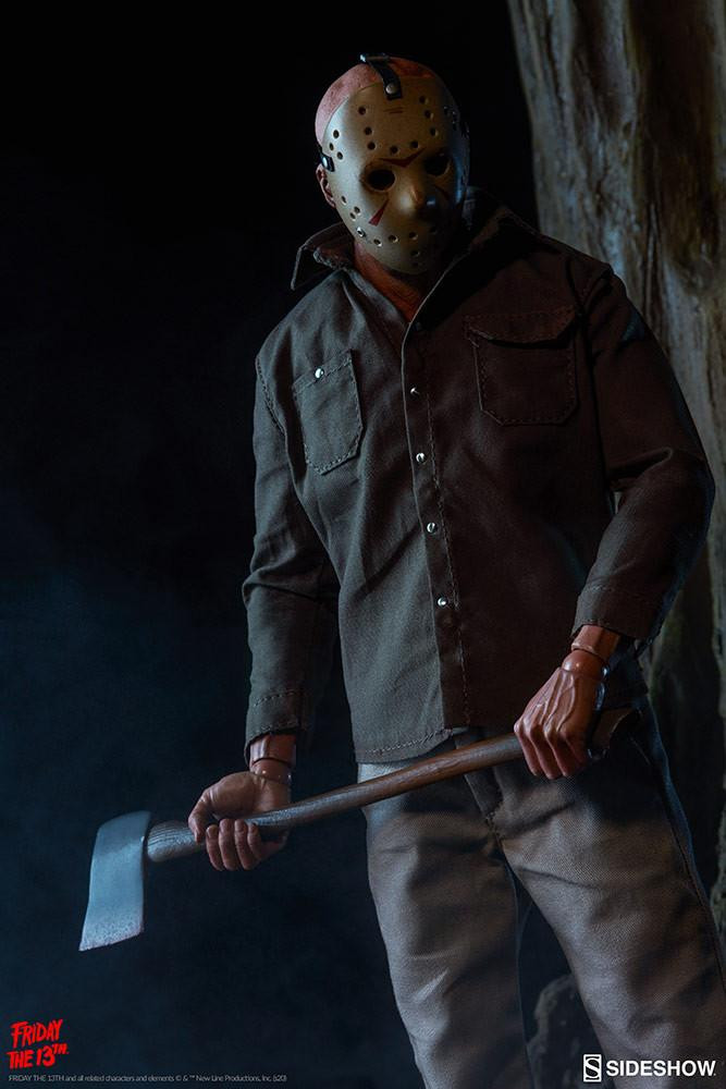 Sideshow Collectibles Jason Voorhees 1/6th Scale Figure