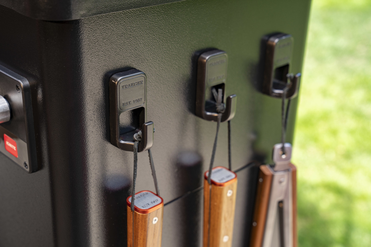 TRAEGER BAC536 3 PIECE MAGNETIC HOOK SET, GENUINE TRAEGER PELLET GRILLS ...