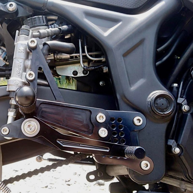 Yamaha R3 Adjustable Rearsets