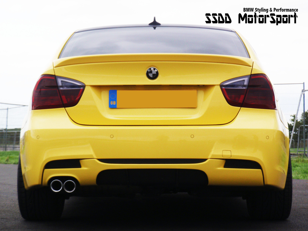 Painted E90 Saloon Mtech Aero Style Rear Boot Spoiler