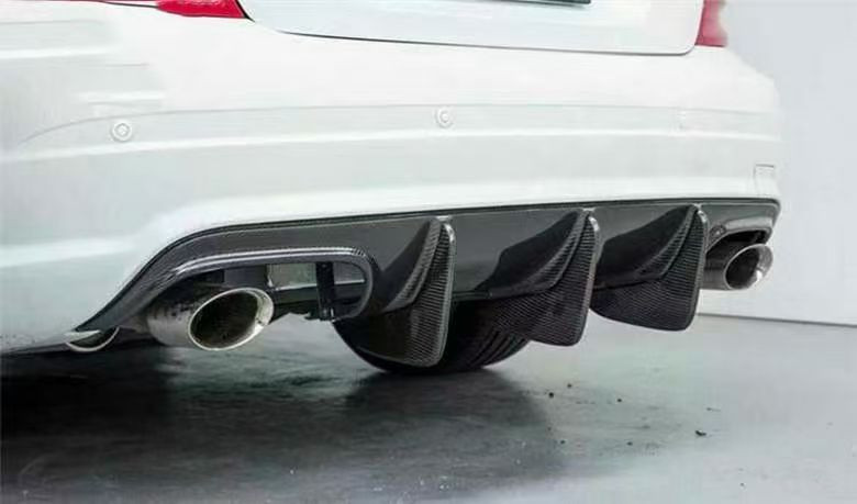 Mercedes-Benz W204 C63 AMG Pre-Facelift Big Fin Carbon Rear Diffuser ...