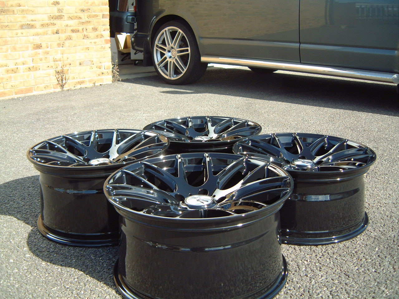 19" ZITO 935 CSL GTS ALLOYS IN GLOSS BLACK, DEEPER CONCAVE 9.5" REARS ...