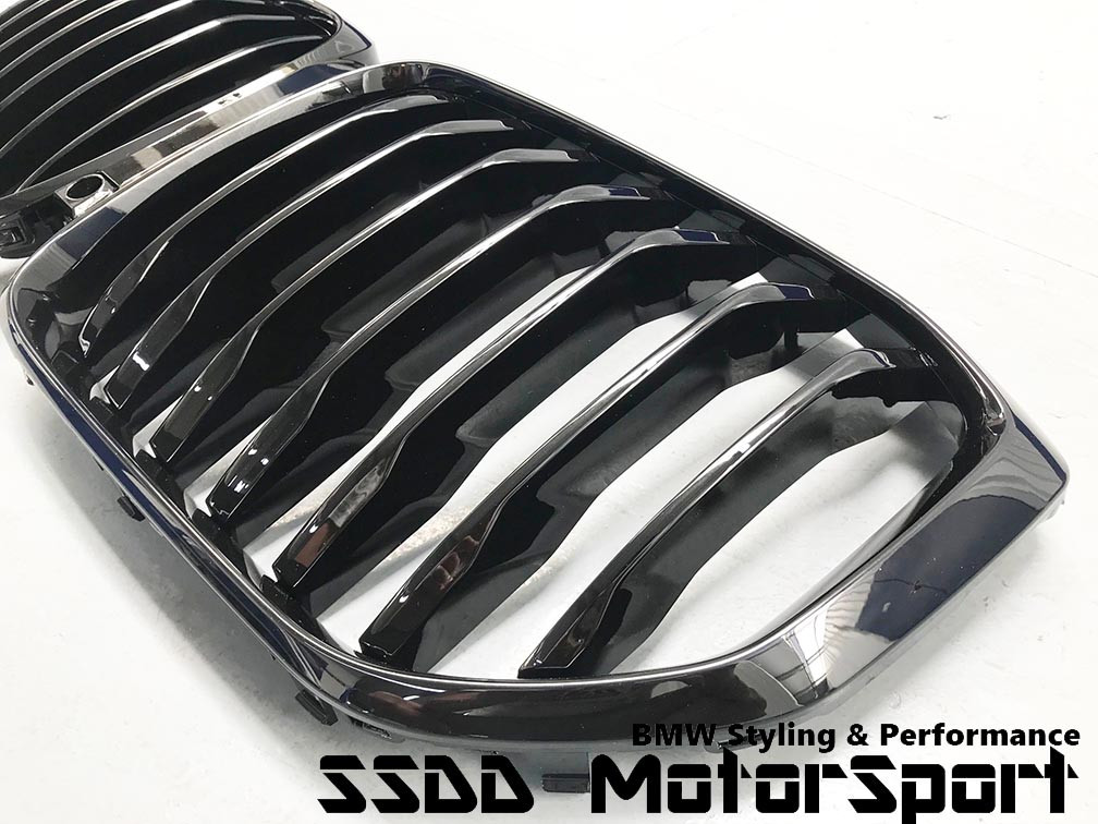 BMW G05 X5 M Performance Look Gloss Black Kidney Grilles