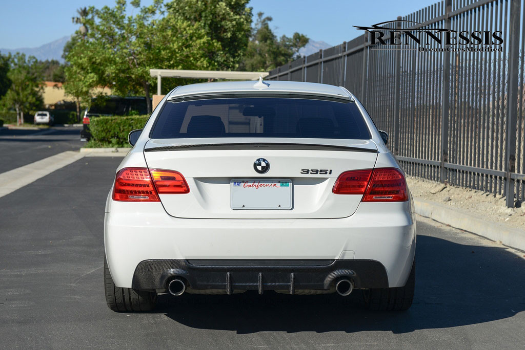 BMW E92 E93 335i 335d Carbon EVO Rear Bumper Diffuser