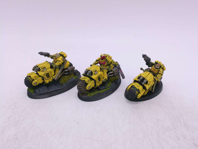 1 x Primaris Repulsor (yellow)