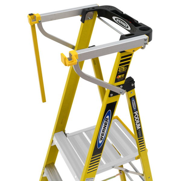 Werner AC63 // PODIUM Ladder - Gate - cityladderco.com