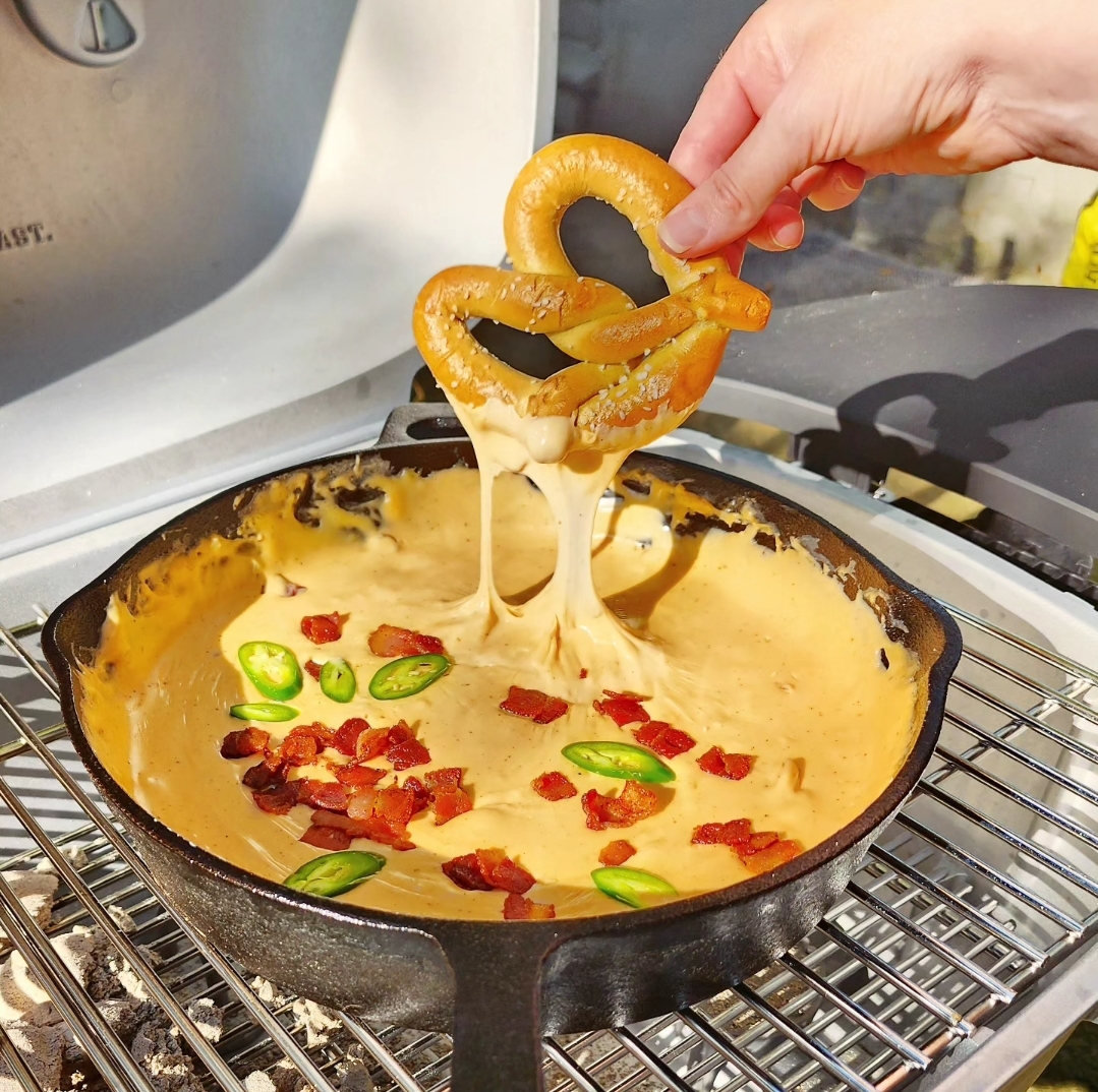 Bacony Beery Cheesy Dip - PK Grills