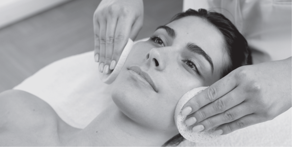 Why skin cleansing is so important in daily facial routine? - Être ...