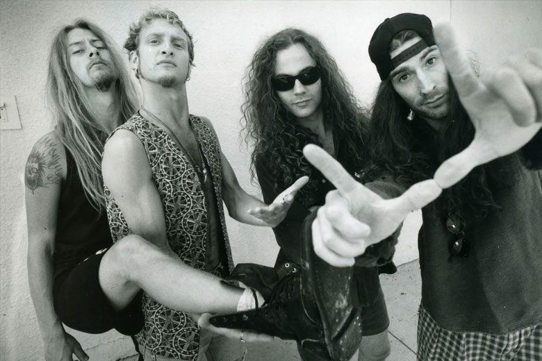 Alice In Chains: The Dark Pioneers of Grunge and Their Enduring Legacy ...