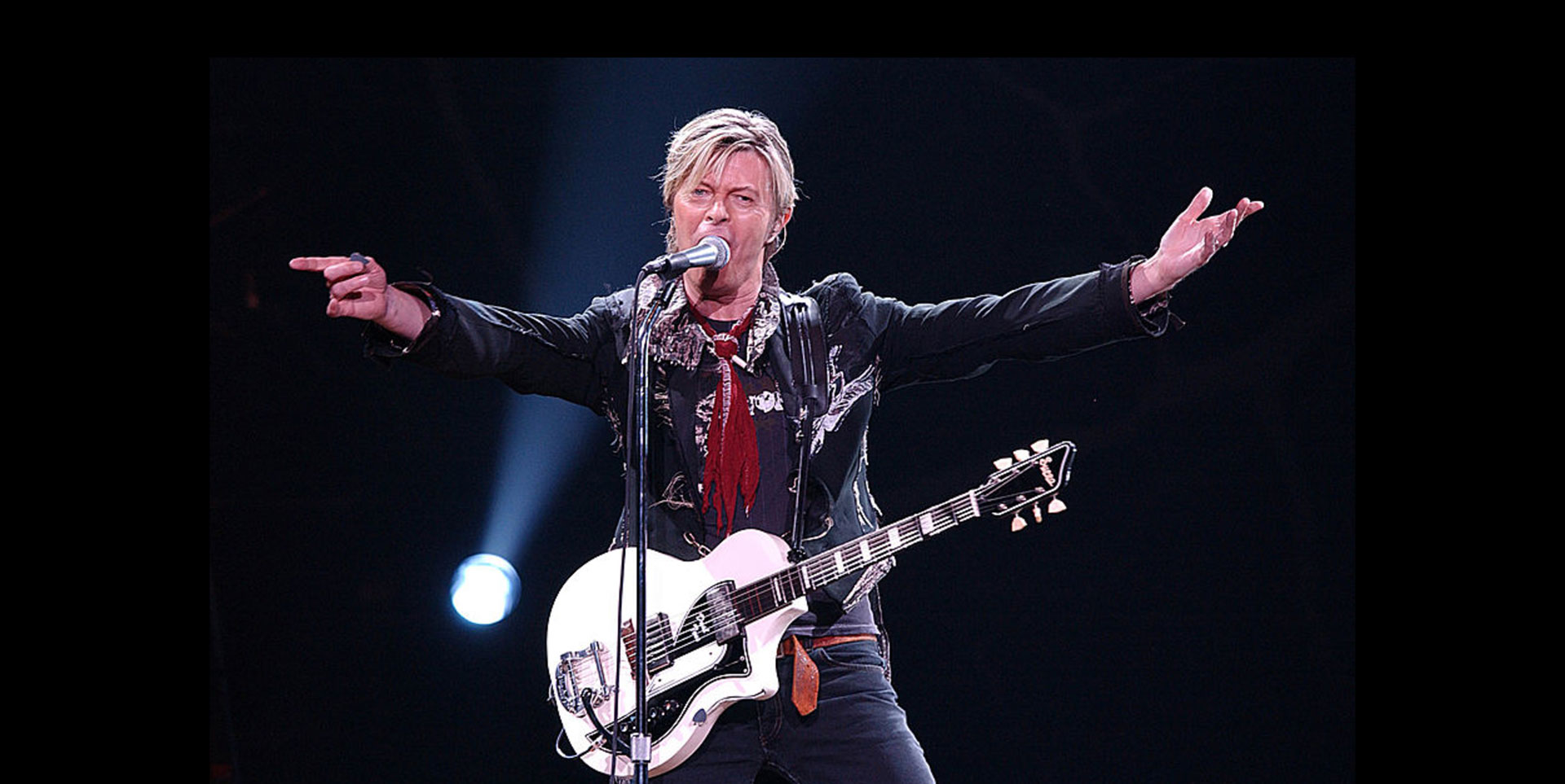 10 Years Without David Bowie - Eyesore Merch