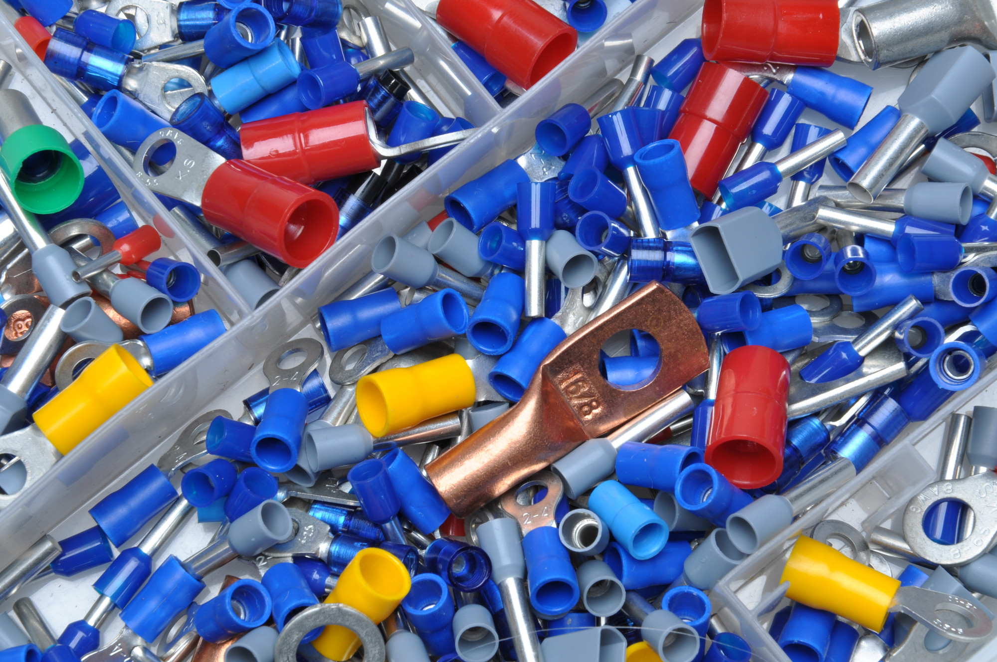 E&T Fasteners | Molded Plastic Fasteners | Machined Metal Fasteners