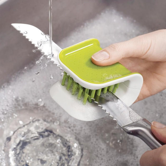 Blade Brush - Knife & Cutlery Cleaning Brush - The Gourmet Warehouse