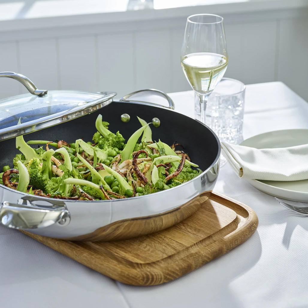 HAPTIQ Chef Pan with Lid - STRATANIUM+ Nonstick, 32cm - The Gourmet ...