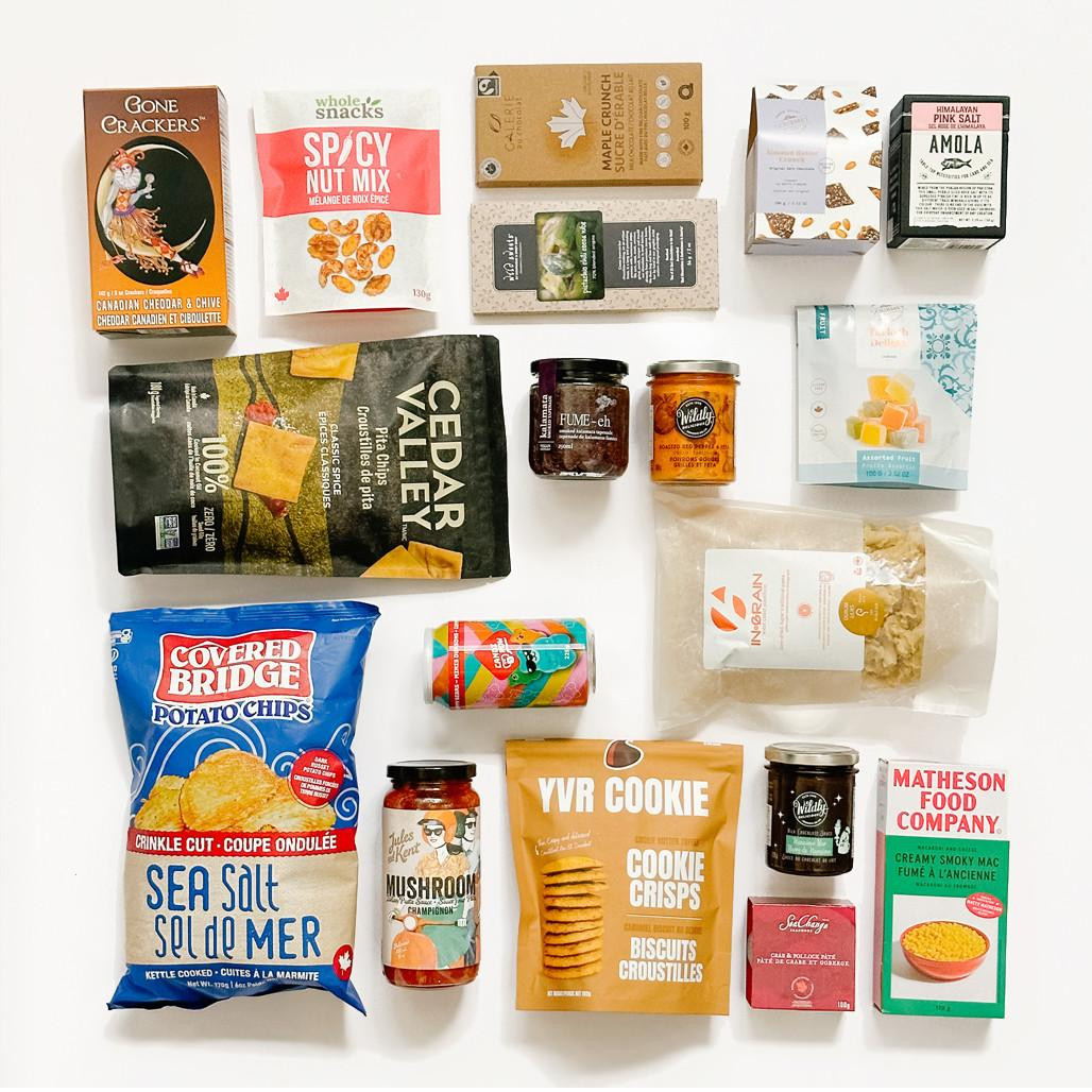 Gift Basket - Canadian, Eh? Deluxe - The Gourmet Warehouse