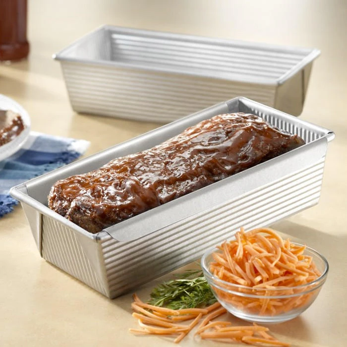 Meat Loaf Pan with Insert, 10 x 5 x 3-in - The Gourmet Warehouse