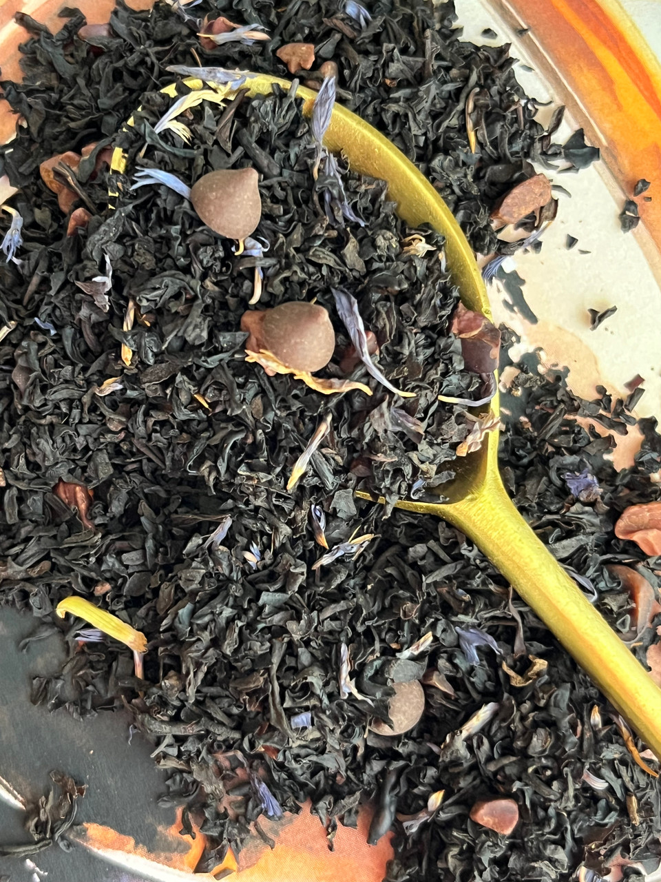 Dark Chocolate Black Tea - White Cloud World Teas