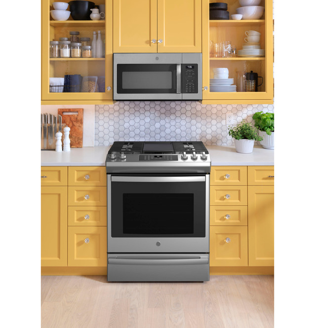 GE® 30" Slide-In Front-Control Convection Gas Range with No Preheat Air ...