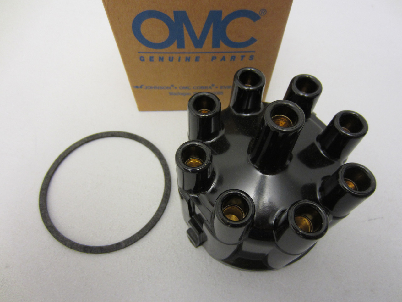 OMC Cobra Stern Drive Distributor Cap Ford V8 NEW 982336, 0982336