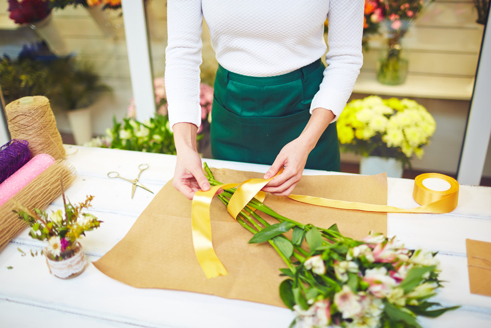How Do Flower Shops Help Floral Arrangements Last? - Gidas Flowers