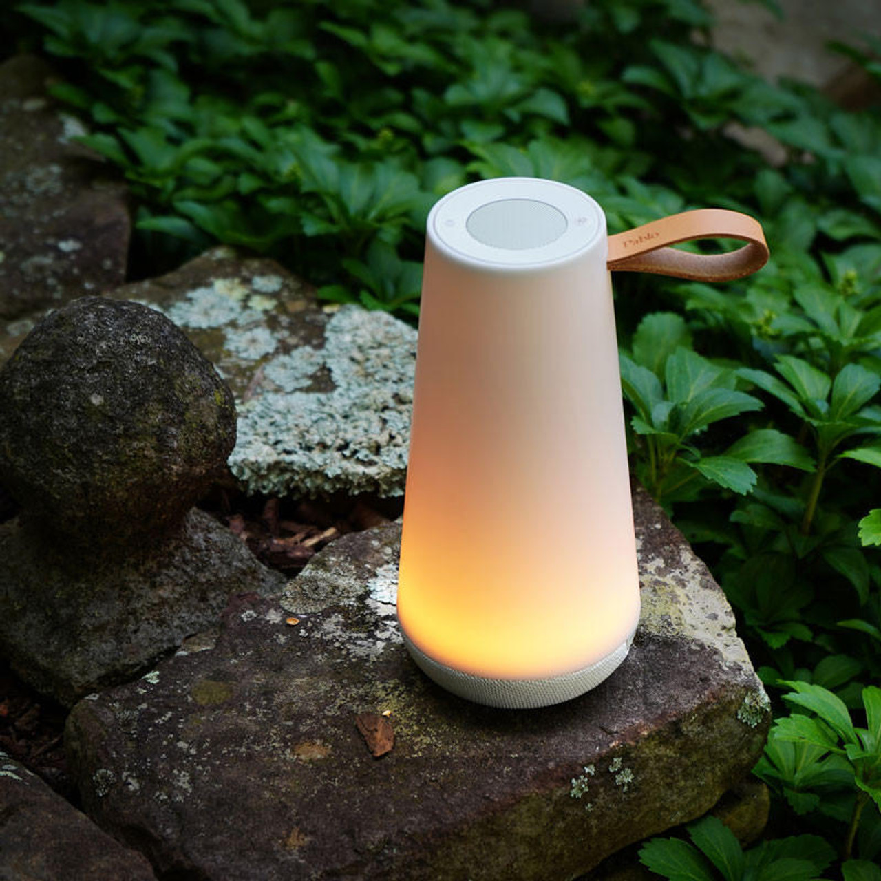 Uma Mini Speaker Table Lamp