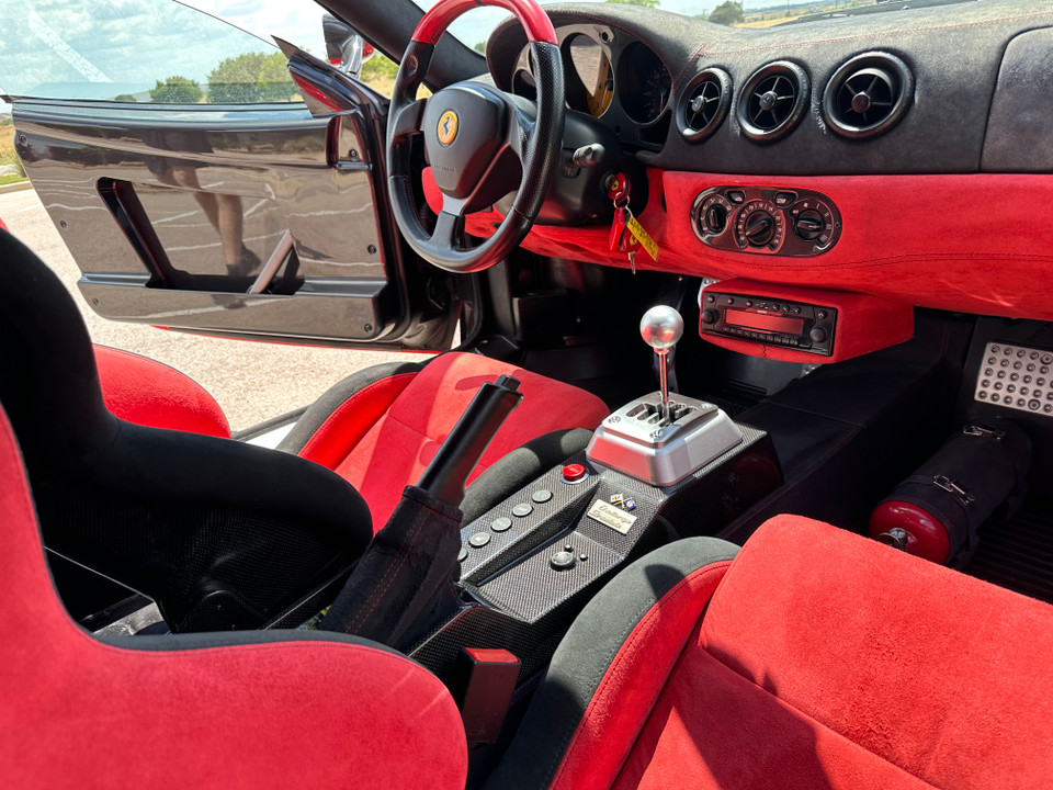 Ferrari 360 Challenge Stradale Carbon Console for Gated Manual