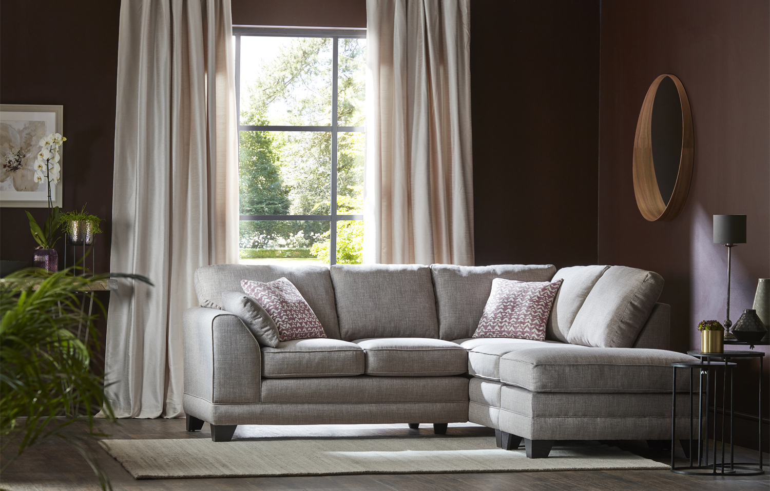 Corner Sofas Buying Guide: Expert Tips - The Online Sofa Shop