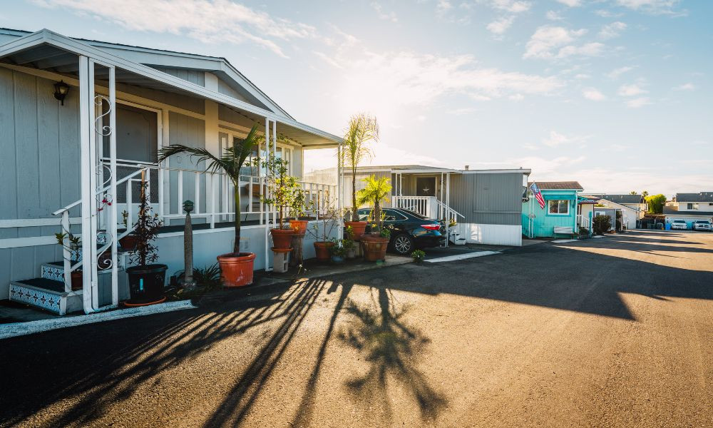 Choosing the Right Doors for a Mobile Home: A Buyer’s Guide - Mobile ...
