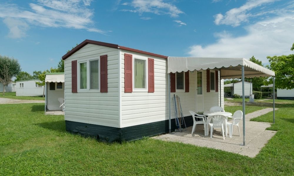 3 Ways To Spruce Up Your Mobile Home This Spring - Mobile Home Outfitters