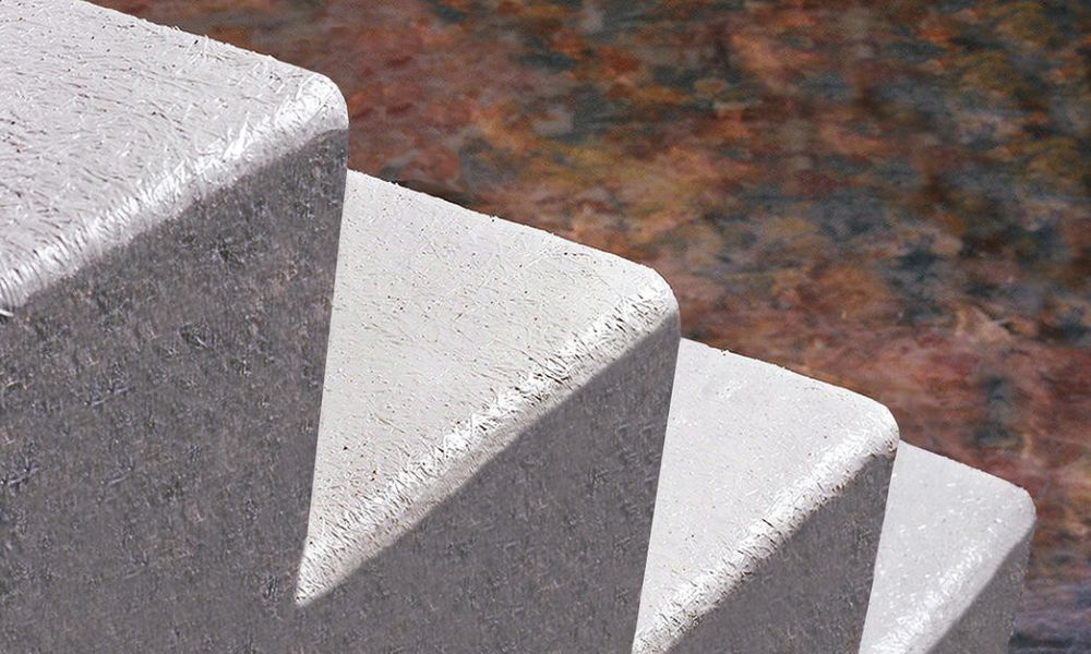 The Advantages of Fiberglass Stair Treads - Mobile Home Outfitters