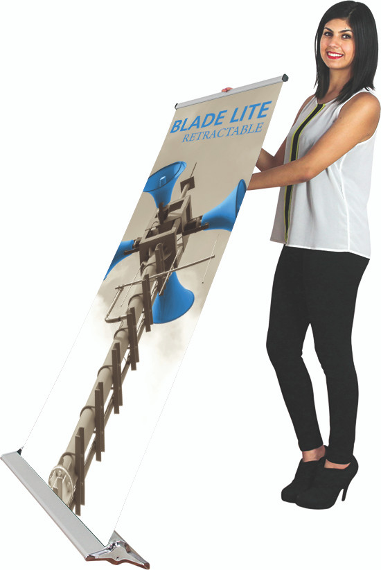 Blade Lite 1500 Retractable Banner Stand