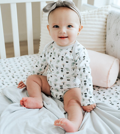 Bamboo Long Sleeve Bodysuit - Fawn Dreamy White