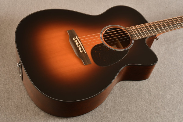 Martin OMC Acoustic-Electric Guitar | OMC-10E Modern Burst