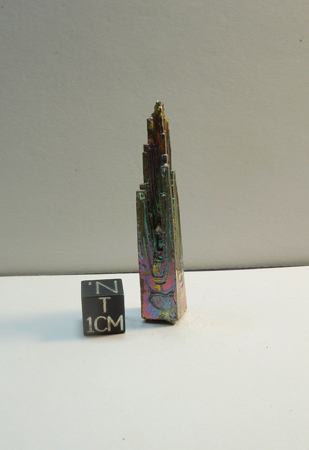 Bismuth, Iridescent Crystal Tower, 13.8g - Galactic Stone & Ironworks