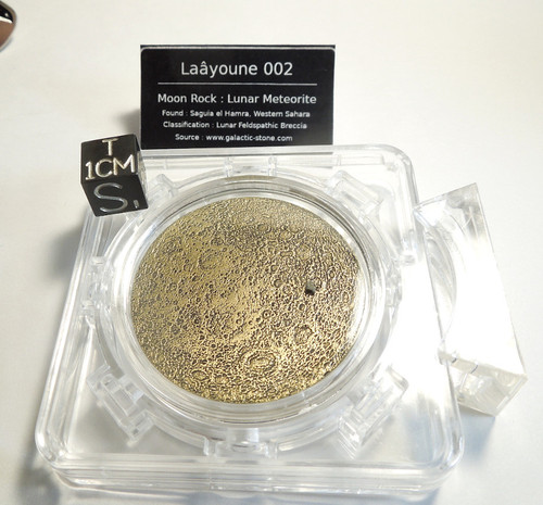 Moon Coin, Exclusive Lunar Meteorite Collector Set, Revolving Stand ...