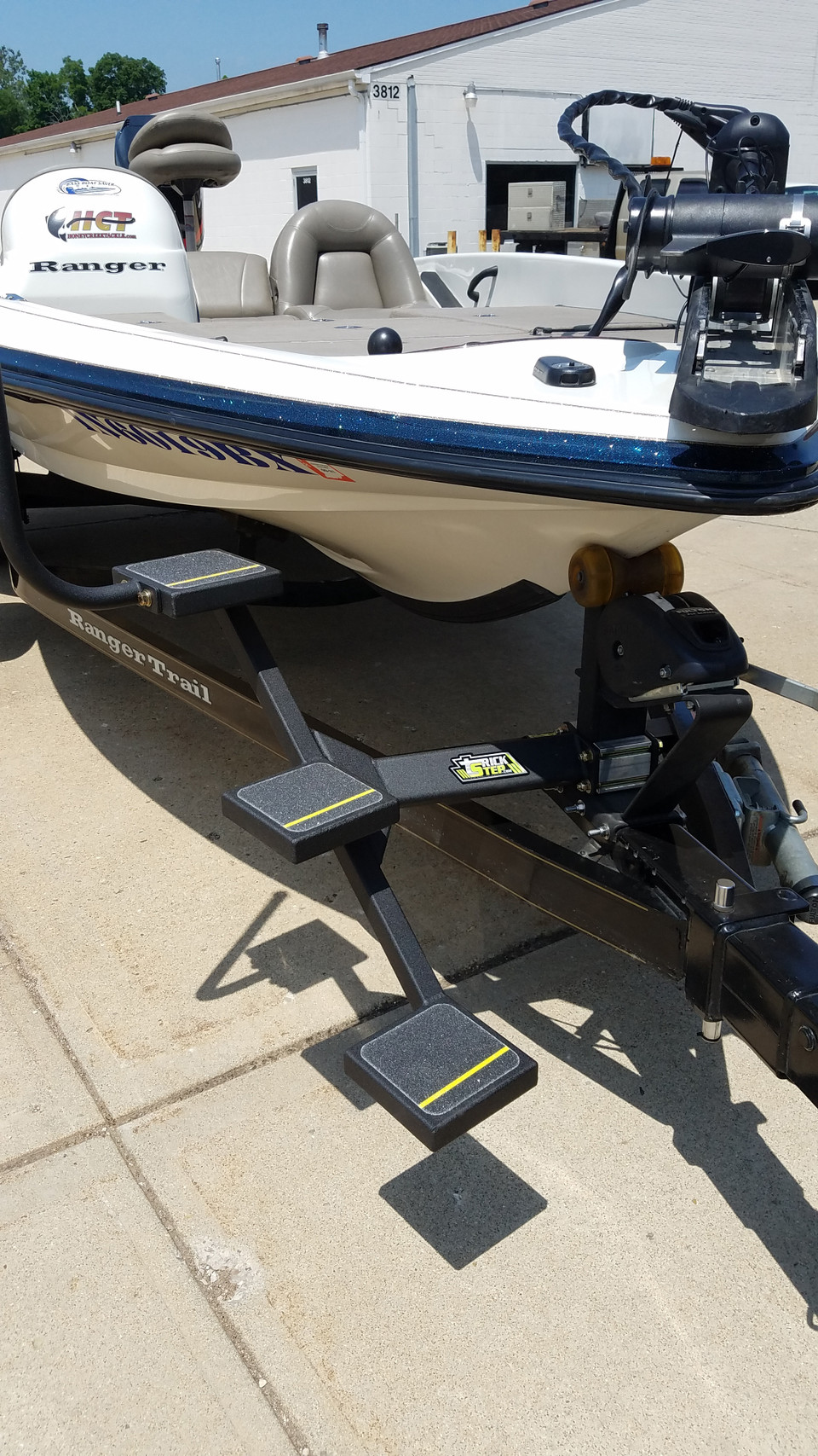 2003 Ranger 185VS_Ranger Trail - Trick Step Marine Trailer Steps