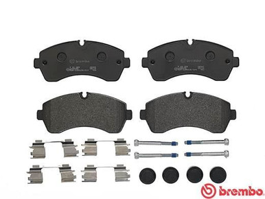 2006 To 2021 Mercedes Sprinter Front Brake Pad Set (W906,W907,W910)