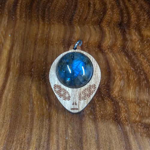 Sacred Geometry Alien Hardwood 18mm Gemstone Pendant - LaserTrees