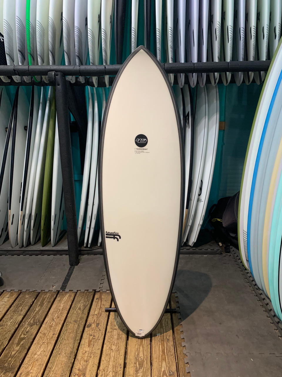 5'7 HAYDENSHAPES HYPTO KRYPTO SURFBOARD (0170) - Catalyst