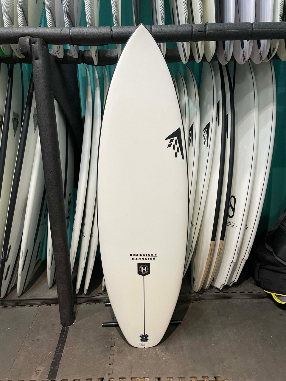 5'8 FIREWIRE DOMINATOR 2.0 SURFBOARD (6215328) - Catalyst