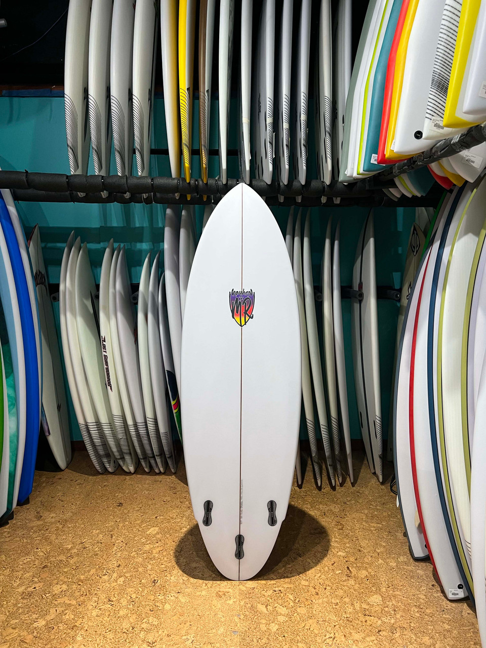 5'7 LOST CALIFORNIA TWIN-PIN SURFBOARD (249591) - Catalyst