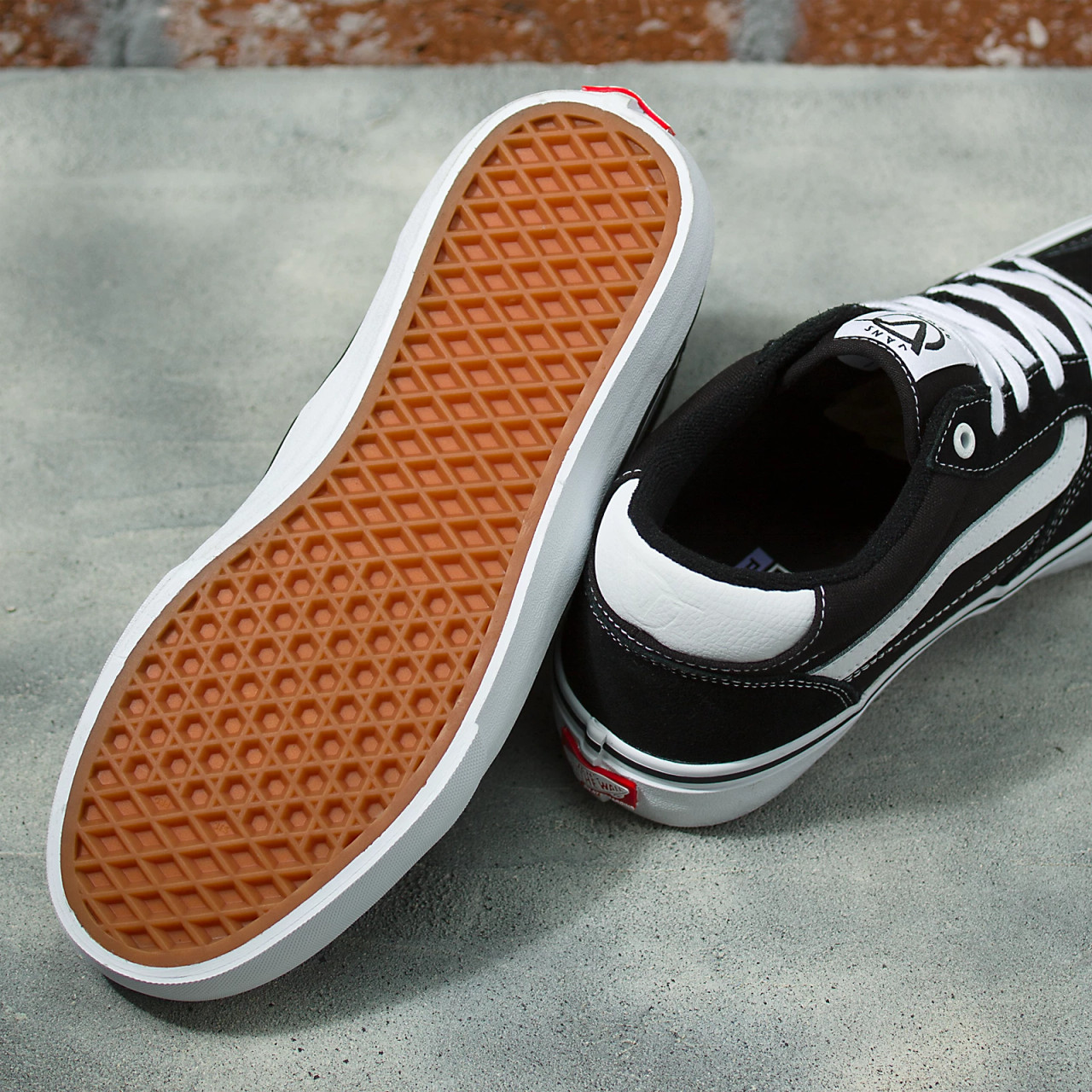 VANS ROWAN SHOES (VN0A5JIC6BT1) - Catalyst